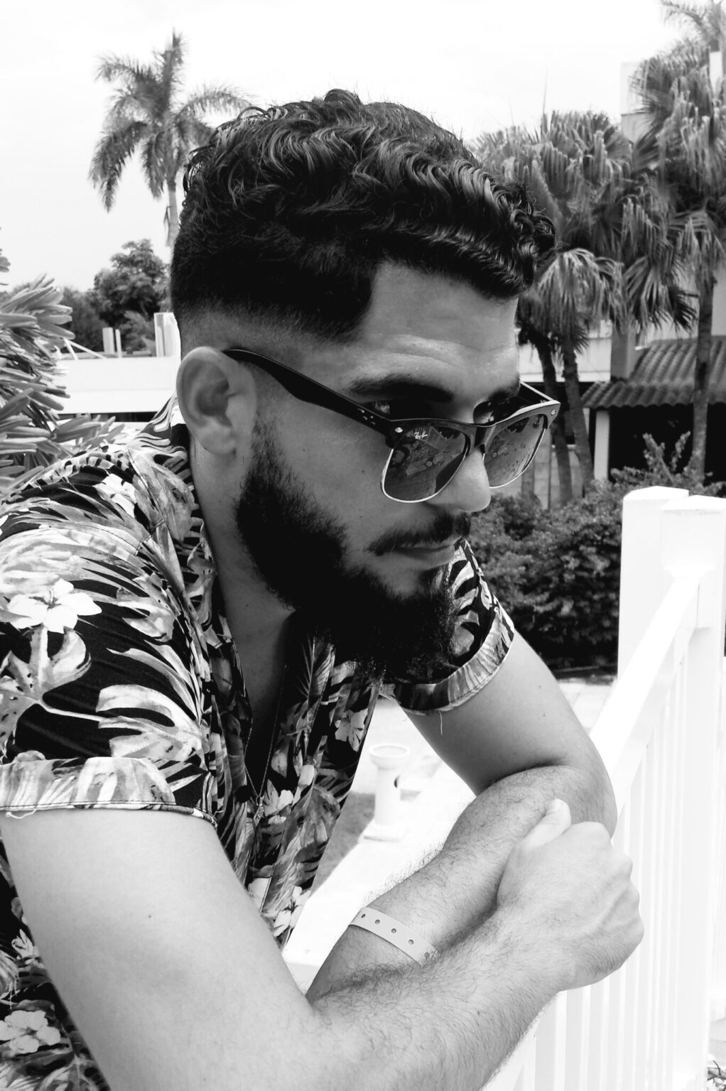 Visita a la vida de un desconocido - Cuento de Daryl Ortega González